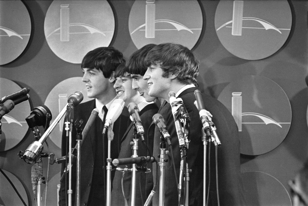 Today in History: February 7, The Beatles arrive for first US tour ...